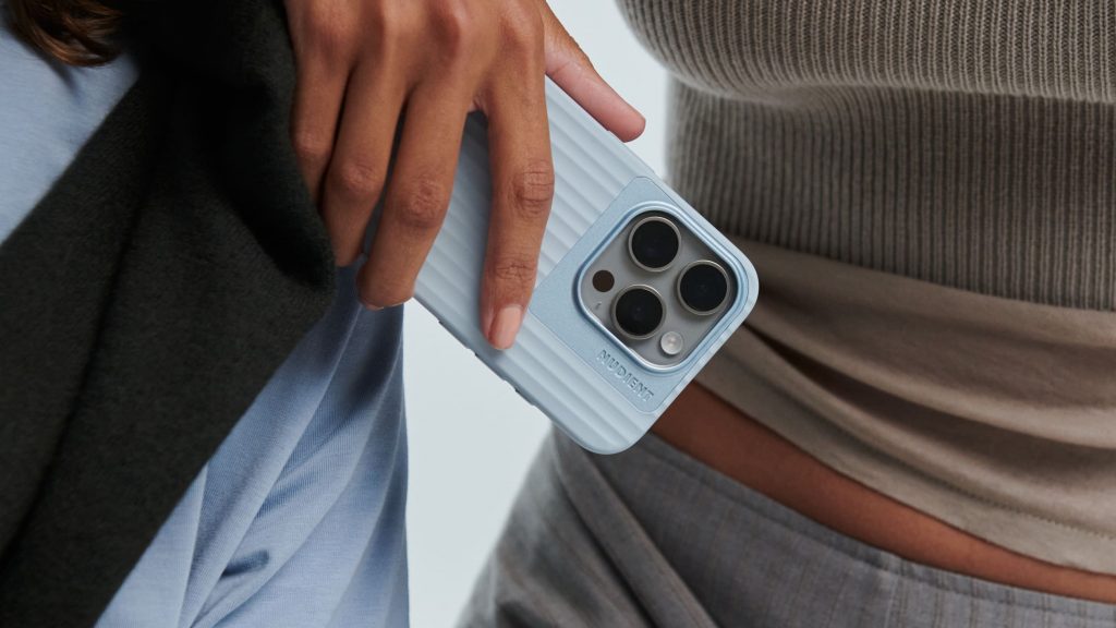 iPhone 15 Pro Max Form Bumpy Cases – NUDIENT